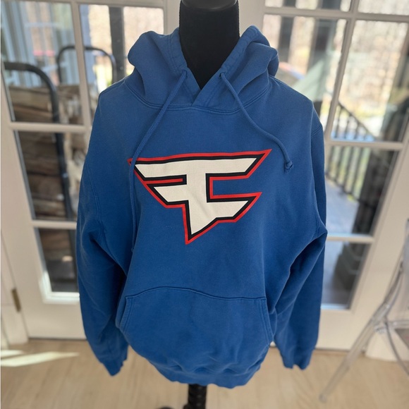 Champion | Shirts | Faze Clan Champion Sweatshirt | Poshmark